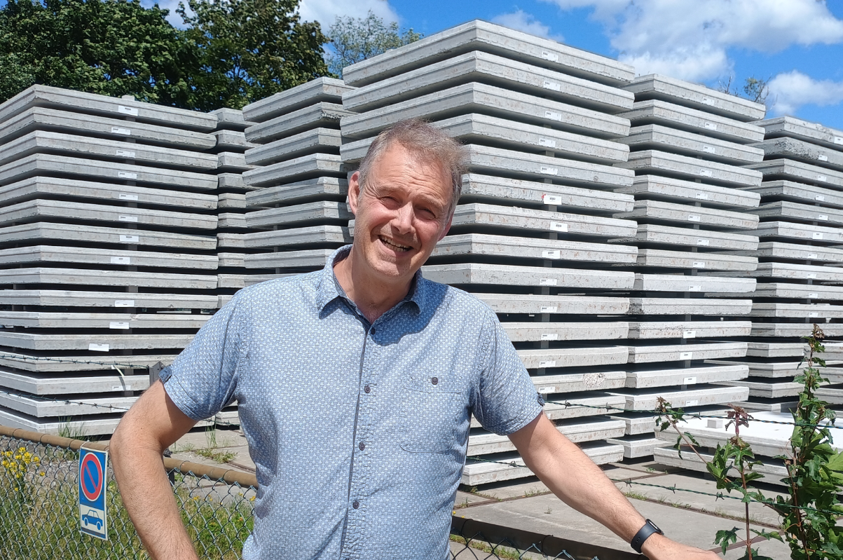 Theo is al 25 jaar een blije werknemer bij BTE | Meteoor Beton B.V.
